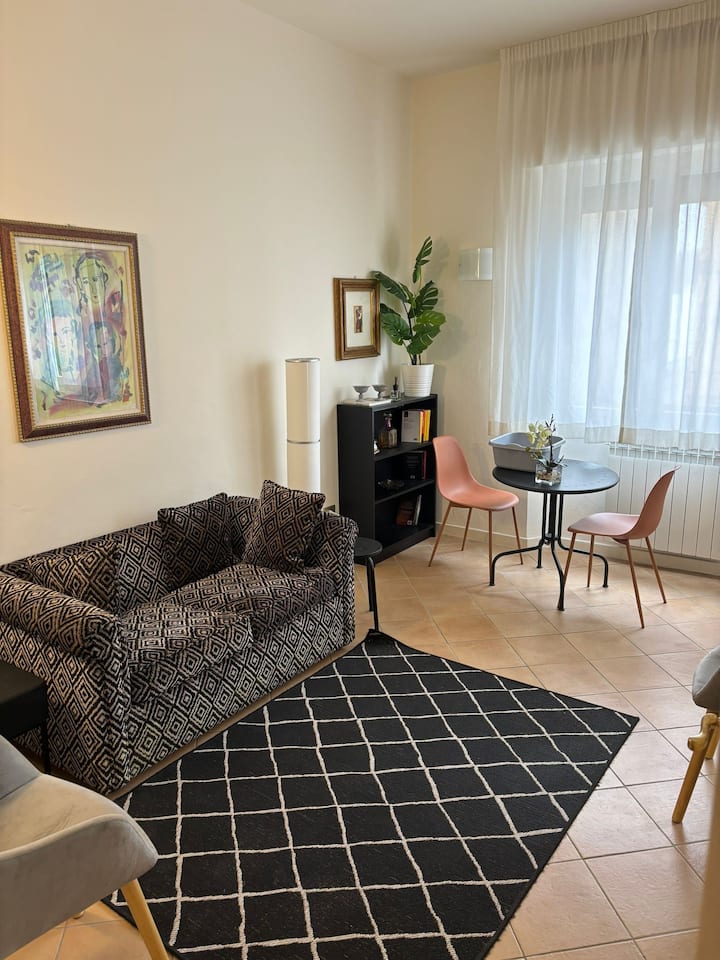 Stanza Interno4 - Prato