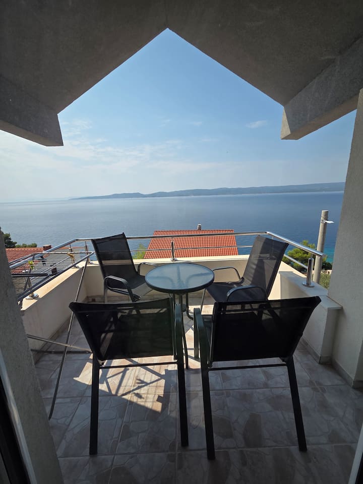 Zeleni Apartman 2+2 - Brela