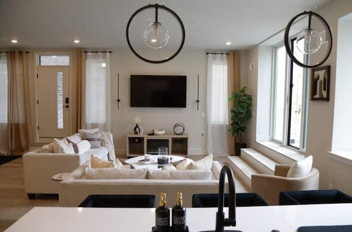 Stunning 3bdrm/3.5bath/patio/roofdeck/in Univ City - Philadelphia