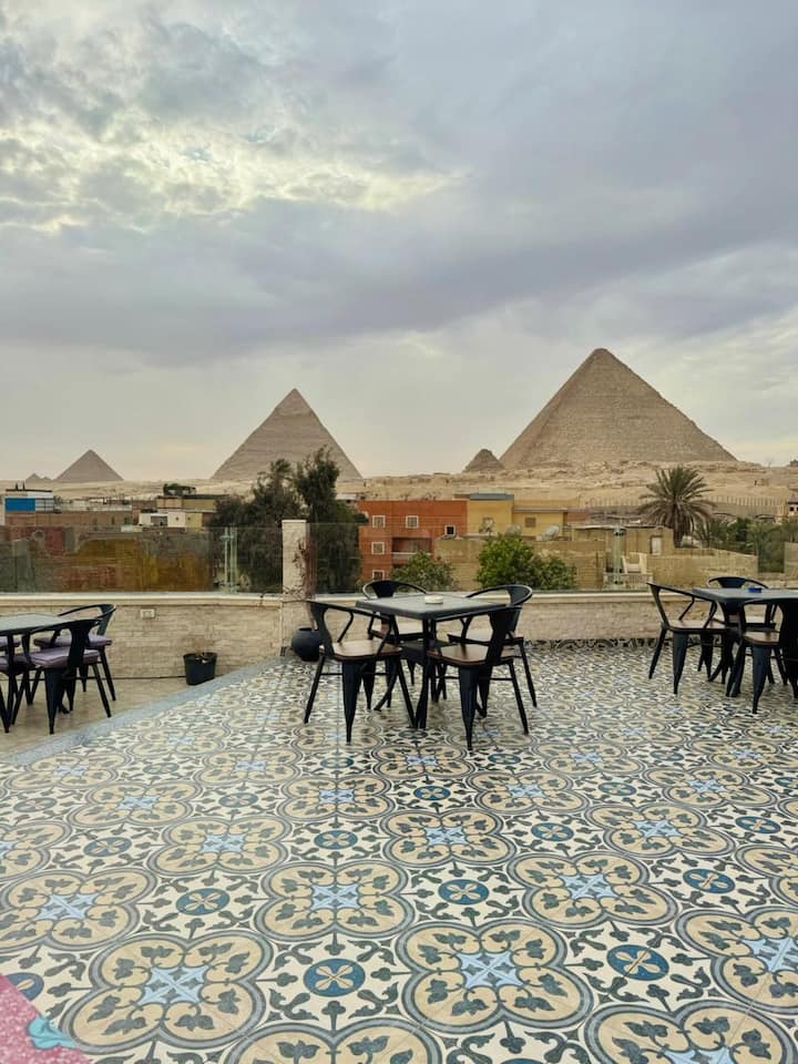 Spiritual Apartment Pyramids View - Giza