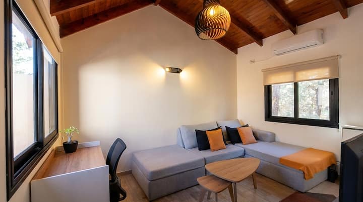 Estilo Urbano. Confortable, Con Estacionamiento. - Provincia de Neuquén