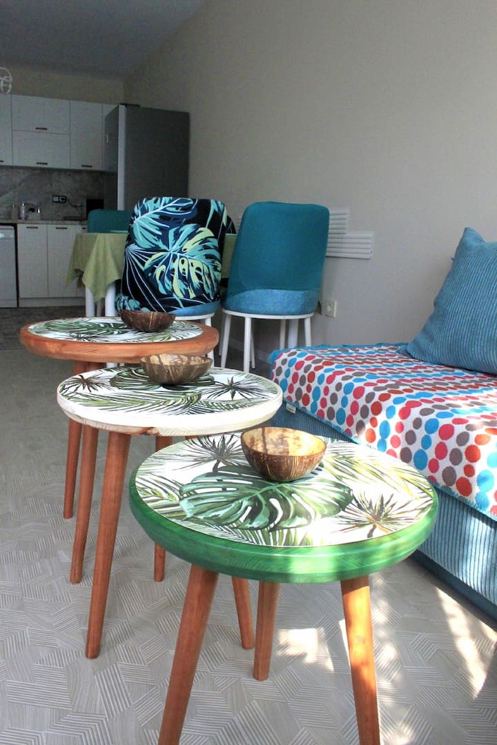 Апартамент със собствен двор в Бургас - Burgas