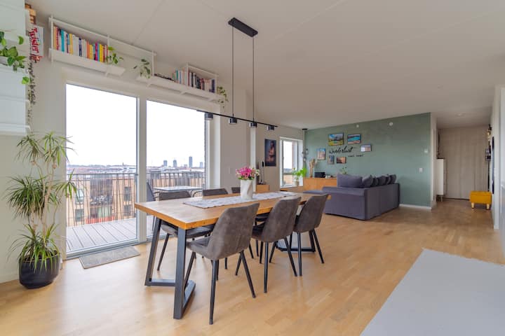 Bright Apartment With A View - 코펜하겐