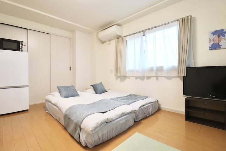 【101】近新宿/池袋。车站步行6分钟，1f 明亮19平米公寓，居1-3 人，周边吃住行便利。 - Tokyo