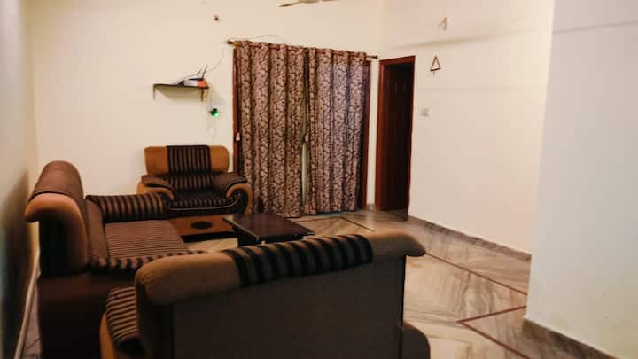 Spacious 2bhk Huge Hall - Hyderabad
