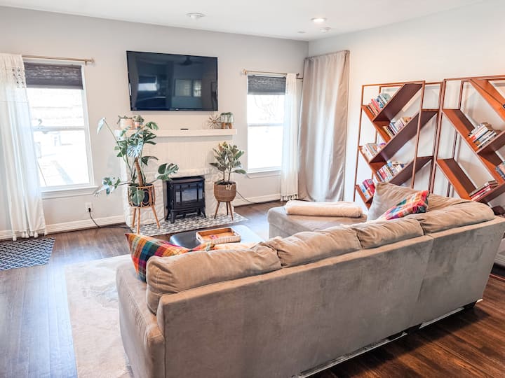 1 King, 1 Queen Bed | Close To Smu | Nightlife - Highland Park, TX