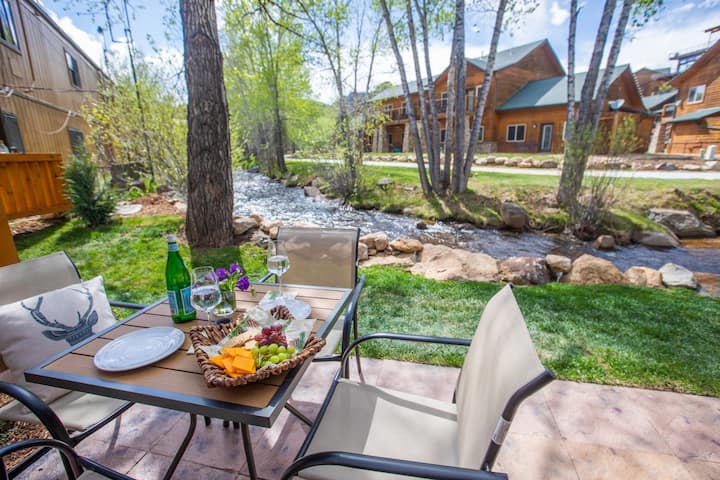 Riverpointe Vacation Condo 1 - Estes Park, CO