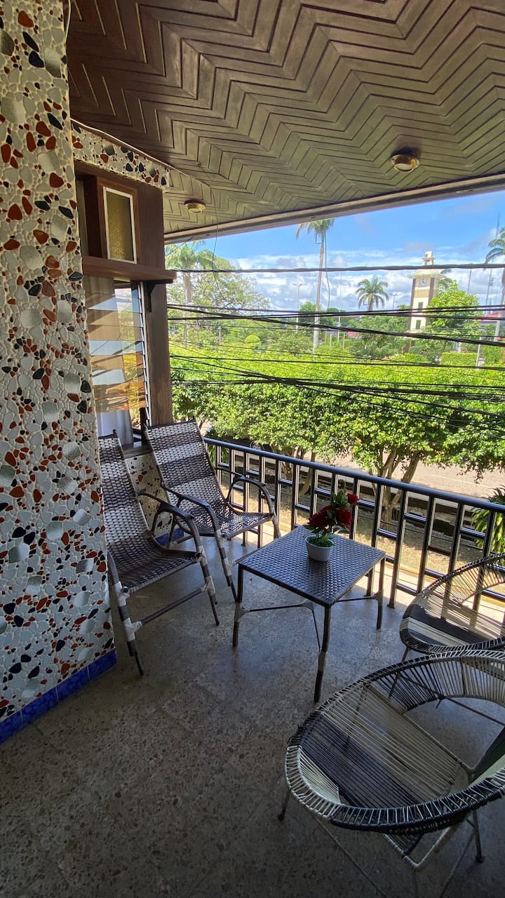 Casa De La Plaza - Puerto Maldonado