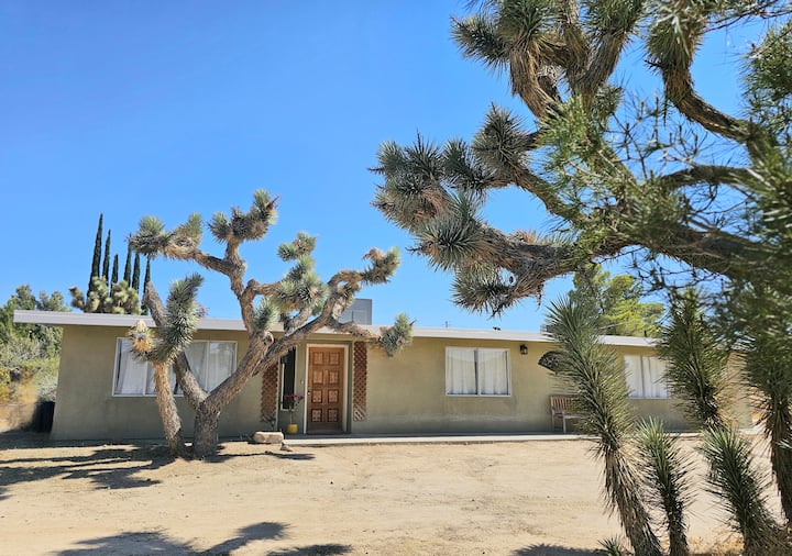 Skyline Ranch Harlow - Yucca Valley, CA