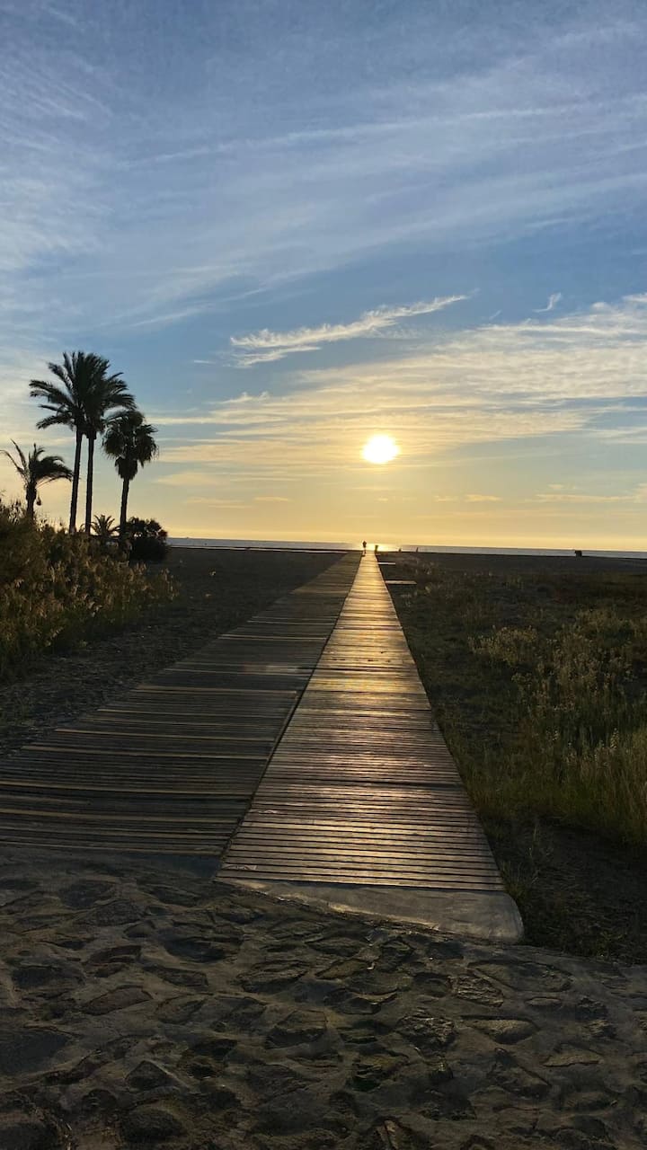 Luminoso Refugio Vera: Terraza Xl, Piscina Y Playa - Vera