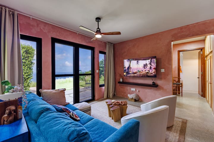 Odyssea Oasis - Saint John