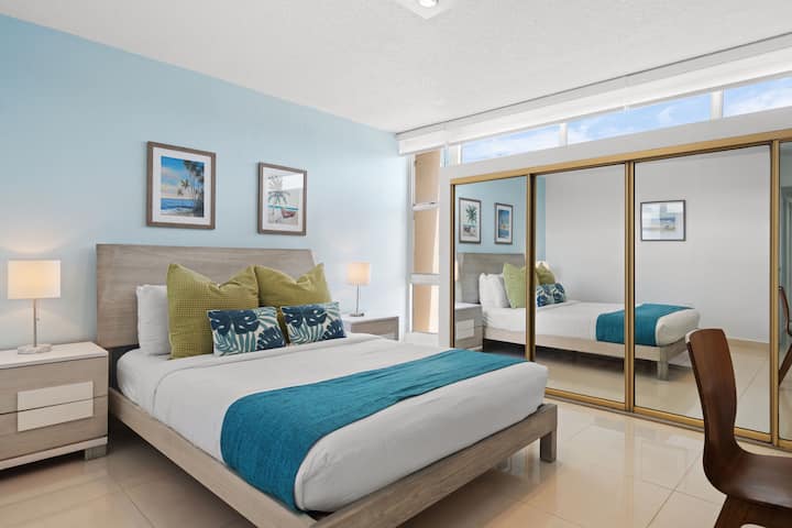 Tropical Beachfront 2b Apt - San Juan