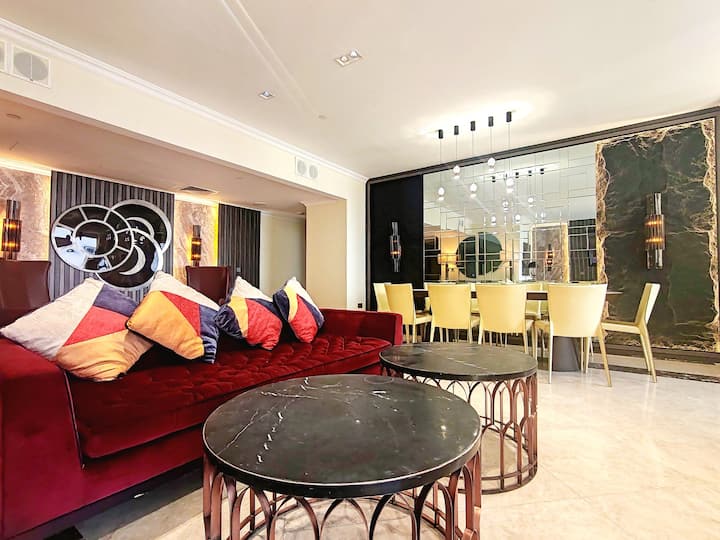 Jbr Beachfront Marble Royalty On Marina - Dubai