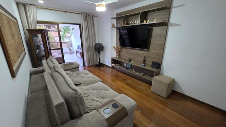 Apartamento Próximo à Praia - Recreio dos Bandeirantes