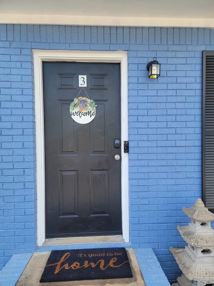 Home Away - Cartersville, GA