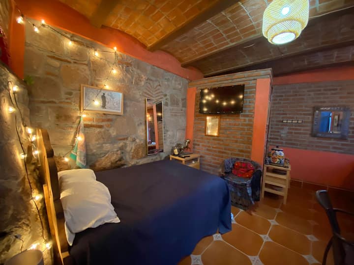 Small Apartment In The Gardens - Guanajuato