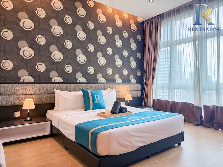 Twin Galaxy. Loki Suite @ 2pax By Rr Jbcity - Johor Bahru