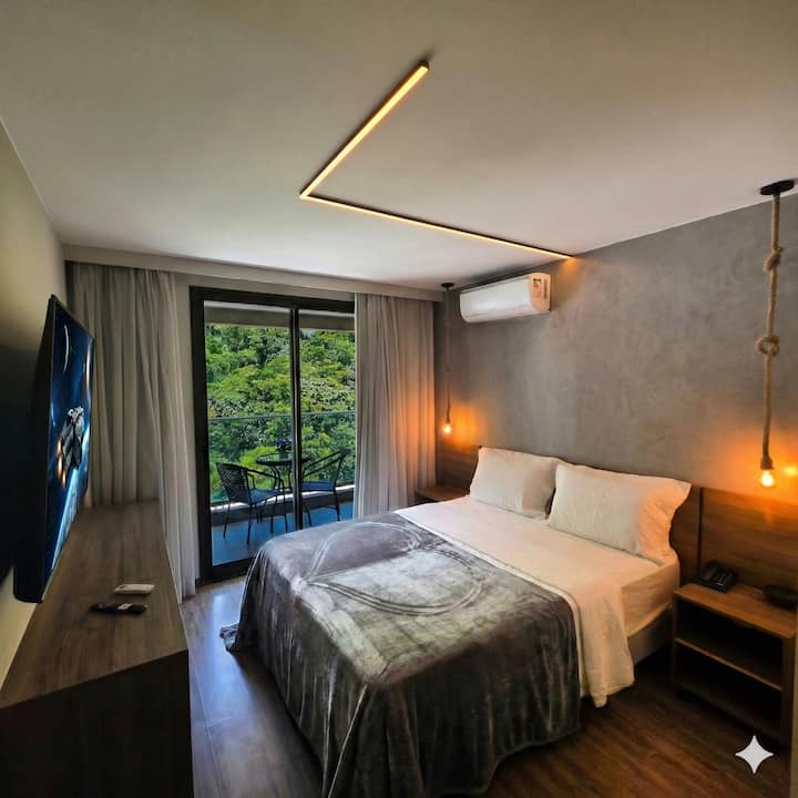 Suíte Na Barra Garagem Micro-ondas E Tv 65" 8bl1 - Recreio