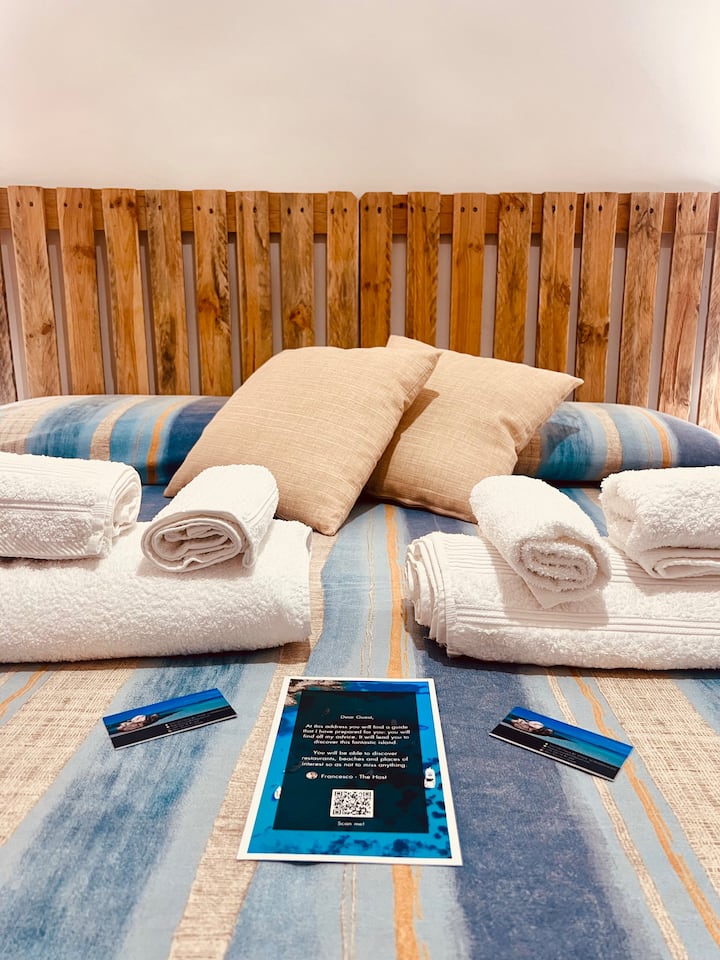 Maison De Vacances Il Maestrale, Près De La Mer - La Maddalena