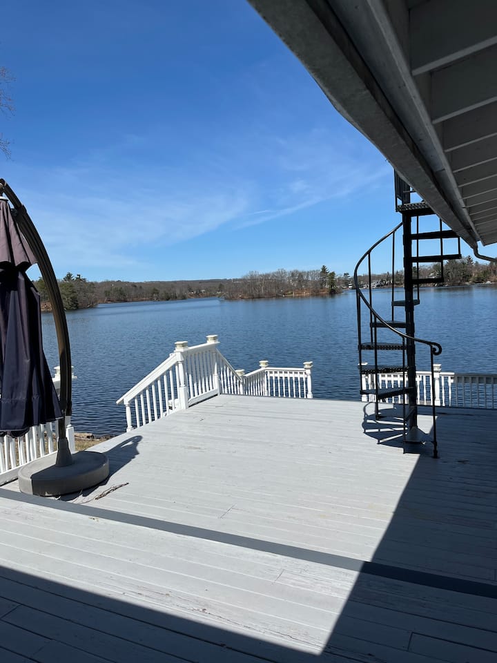 Private Lake Cottage Retreat - Worcester, MA