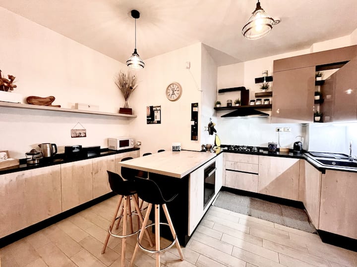 Comfort & Relax A 2 Passi Dal Centro - D&v Home - Pérouse