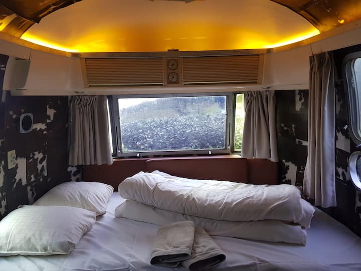 Airstream 2 Gasten/ontbijt (Heuvelland Rodeberg) - Heuvelland