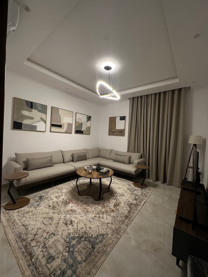 Luxury Apartment In Al Basatin 3, Jeddah - Jeddah King Abdulaziz Airport (JED)