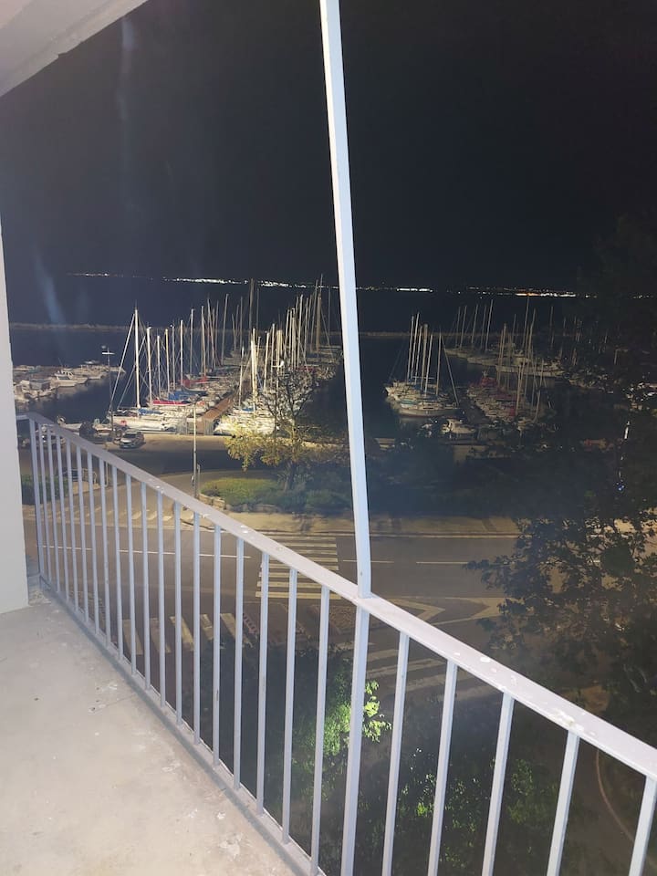 Appartemment Vue Sur Le Port - Sausset-les-Pins