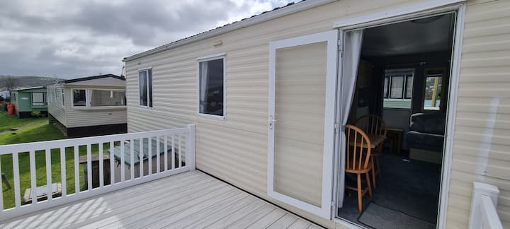 Lovely 2 Bedroom Mobile Home - Aberystwyth