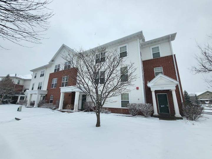 Central Stay, Quiet Way - Minneapolis, MN