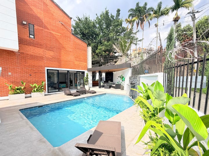 Mansión Poblado-jacuzzi -Piscina Privada- - Medellín