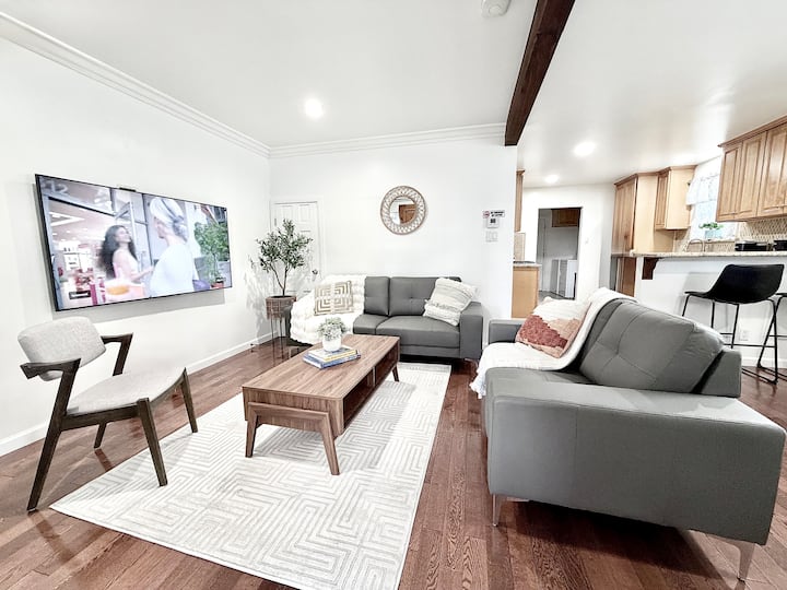 3br/2ba Cozy House - Rose Bowl & Dtla & Hollywood - Pasadena, CA