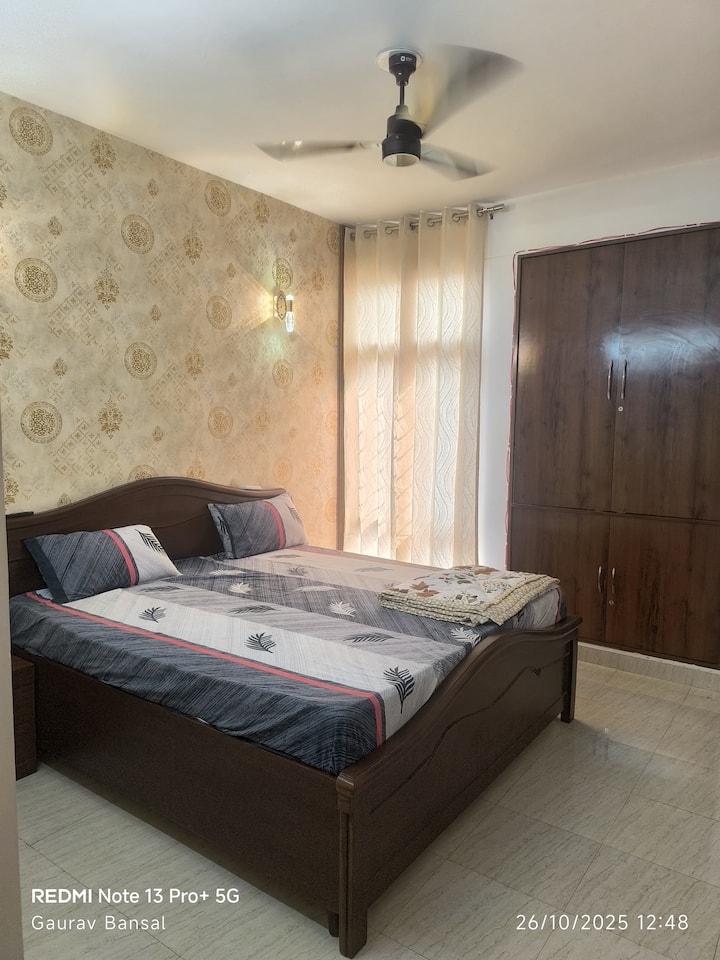 2bhk 12th Floor Apartment Dd Mittal Towers - Haryana