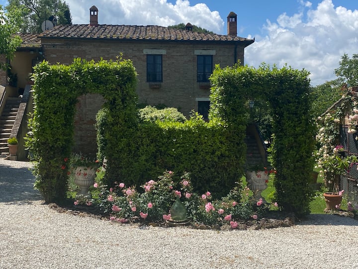 Apartments In Villa In Montepulciano With Pool - Montepulciano