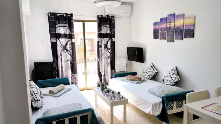 [Offer -45% ] Sleep 5 / Best Location - Паралимни