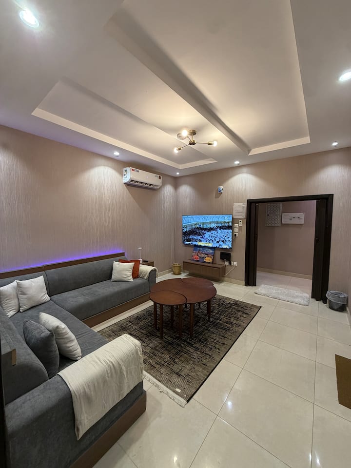 Modern Loft Overlooking 2beds + 2 Baths “New” - Jeddah
