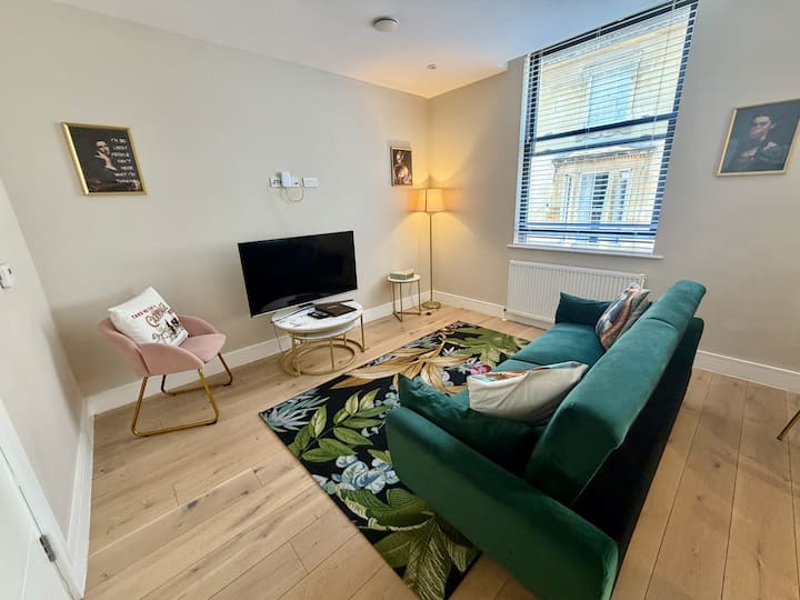 Vue Ville-appartement-salle De Bain Privée Séparée - Bath