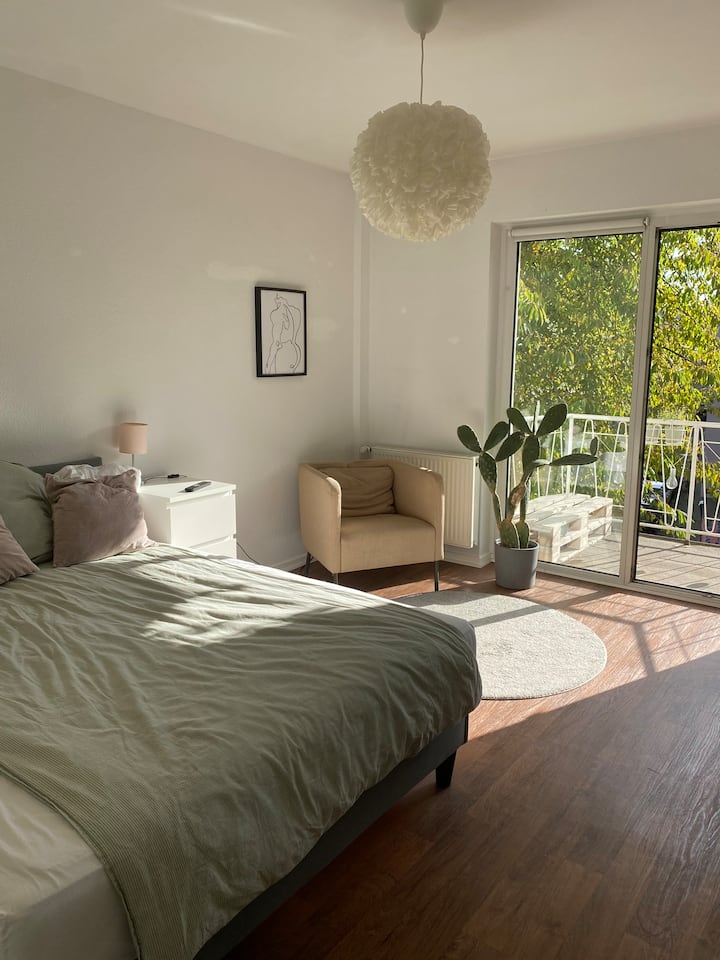 Apartement In Bester Lage Mit Balkon - Cologne