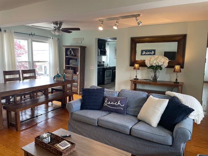 "Captain's Deluxe" Thames 2 For 1condo+park+6 Beds - ニューポート, RI