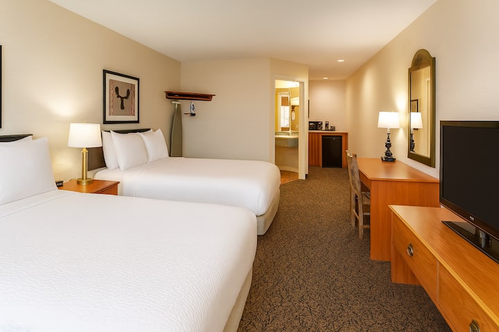 Stoney Creek Peoria, Deluxe 2 Double | 3 Units - Peoria, IL