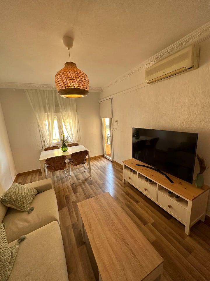 Acogedor Apartamento En Almería - Almería