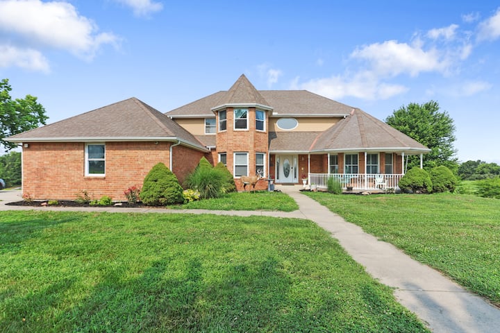 Charming Country Retreat – 5br Home In Kearney, Mo - Aspen Lake, Lathrop
