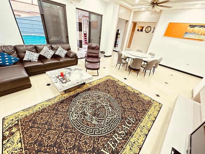 芭提雅市区别墅Regional Land 独栋4卧5卫，新装修 - Pattaya City