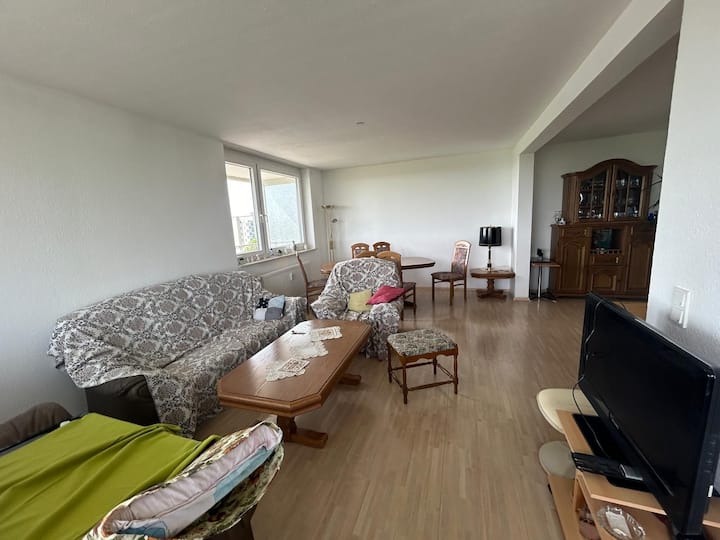 Vermiete Für Kurzfristige Zeiten - Hofheim am Taunus