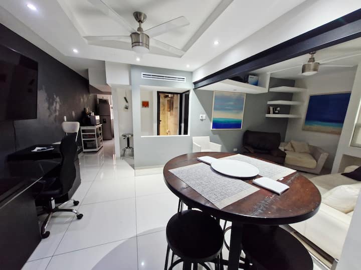 Stylish Apt All A/c, Wifi 90mbps, 60inch Smart Tv - Cancún