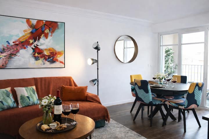 Charmant Appartement Avec Balcon Et Parking - Biarritz