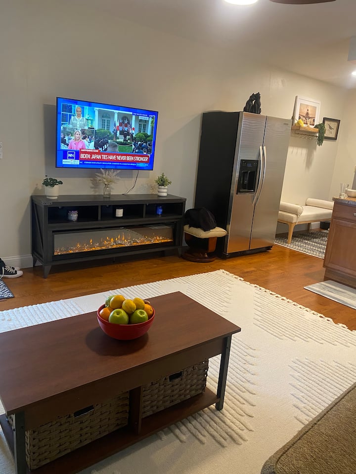 Central Lake Placid Hideaway - Lake Placid, NY