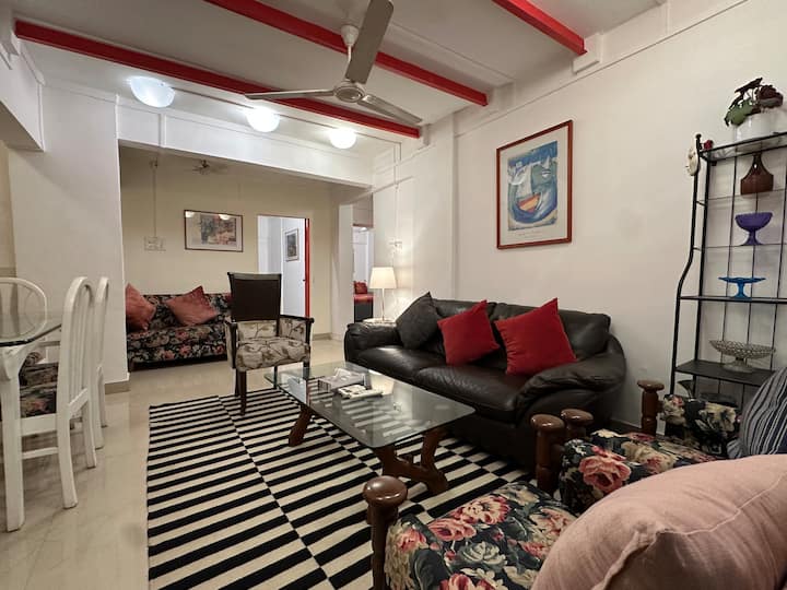 2bhk Express Apartment Off Carter Road - Mumbai