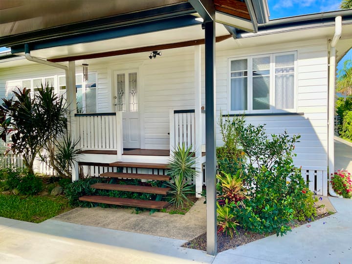 Charming. Historic. Sustainable. - Cairns