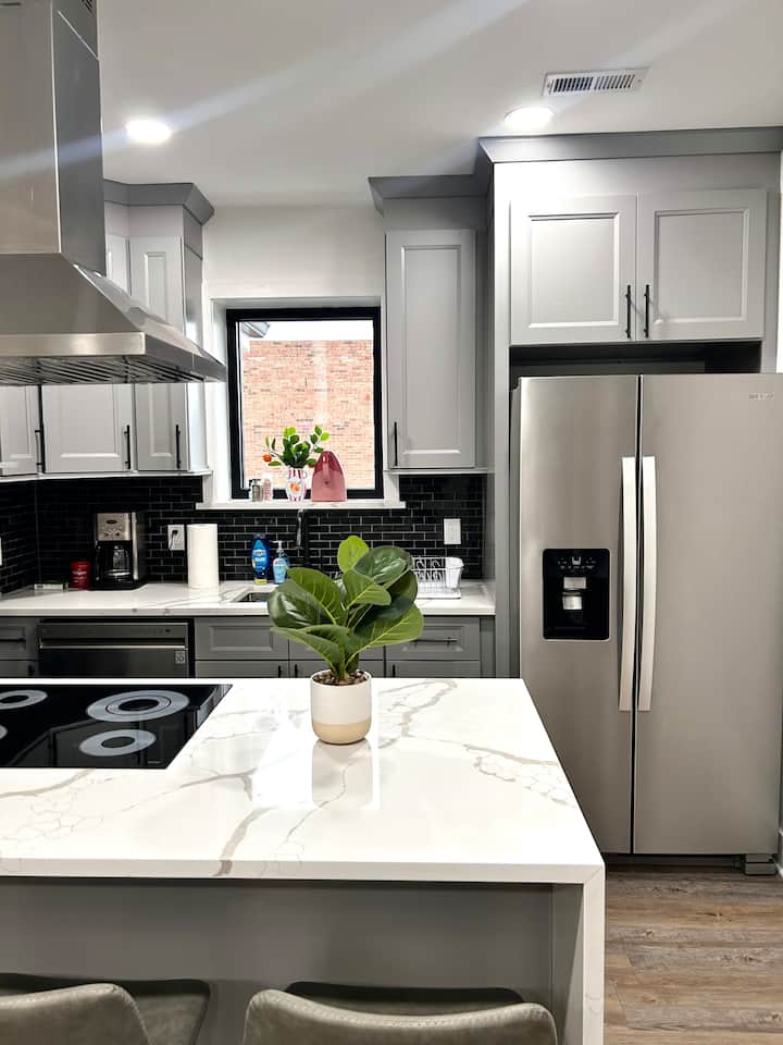 Nyc Getaway Apt Near Metlife W/ Private Parking - Paterson, NJ